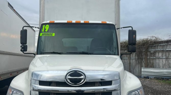 Hino Box Truck - RK Truck Sales