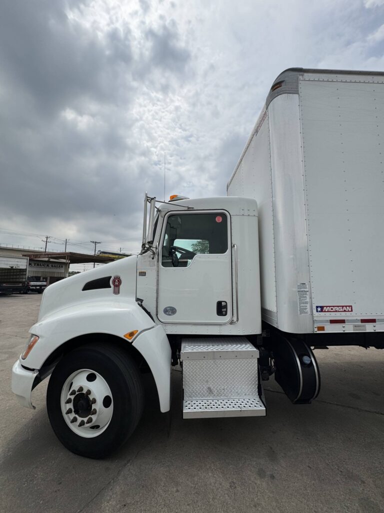 2019 KENWORTH TRUCK (Tag - 1548) - RK Truck Sales